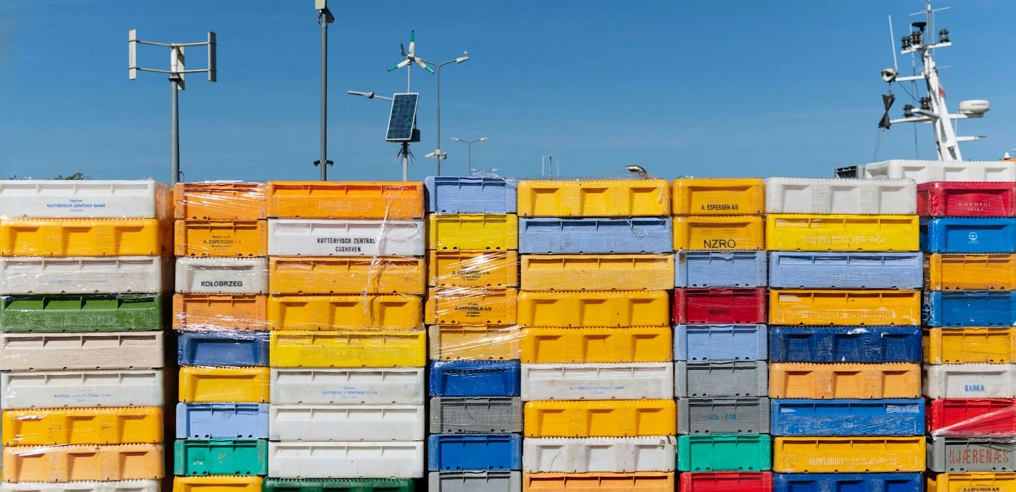 Plastics Warehouse | Talk to An Expert | Cummins Logistics